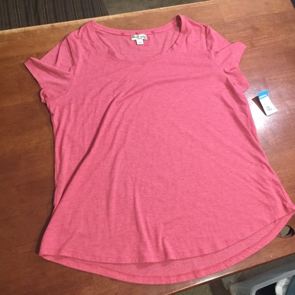 Tops | World Unity Red Tee | Poshmark